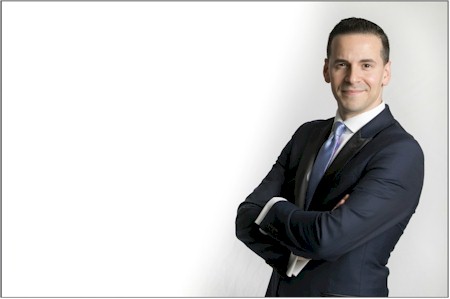 Tom Pesce - Music & Entertainment Booking Agency for Events